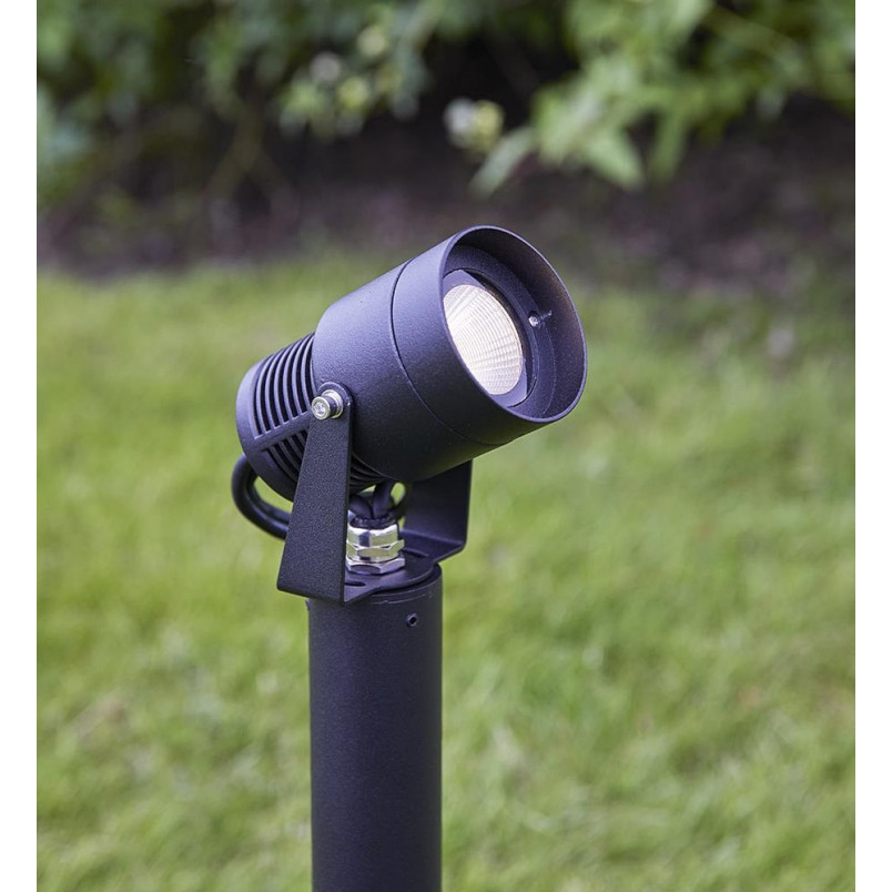 Reflektor ogrodowy Garden 24 LED Czarny marki Markslojd